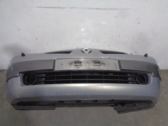 Front bumper RENAULT MEGANE II Estate (KM0/1_) 1.9 dCi (KMRG, KM1G ...