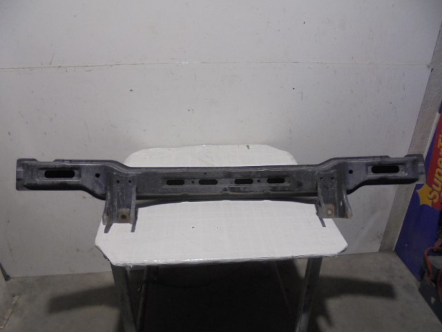 Front bumper reinforcement HYUNDAI TERRACAN (HP) 2.9 CRDi 4WD 9739984 ...