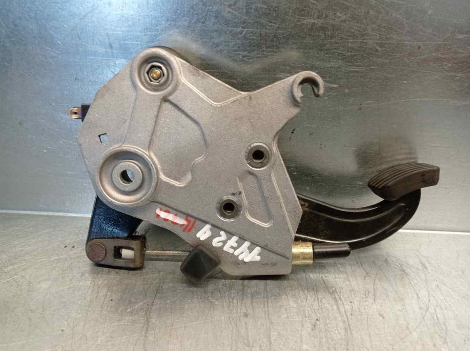 Hand brake MERCEDES-BENZ E-CLASS (W124) E 280 (124.029) 9275176 | B-Parts