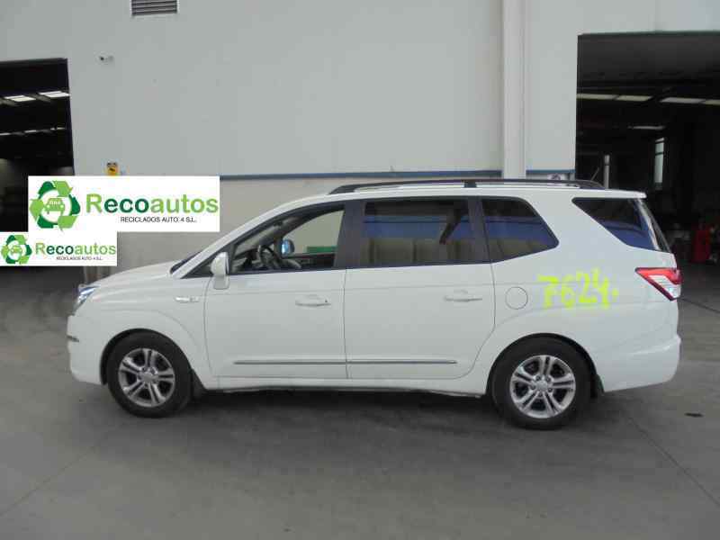 Right rear suspension arm SSANGYONG RODIUS II 2.0 Xdi | B-Parts