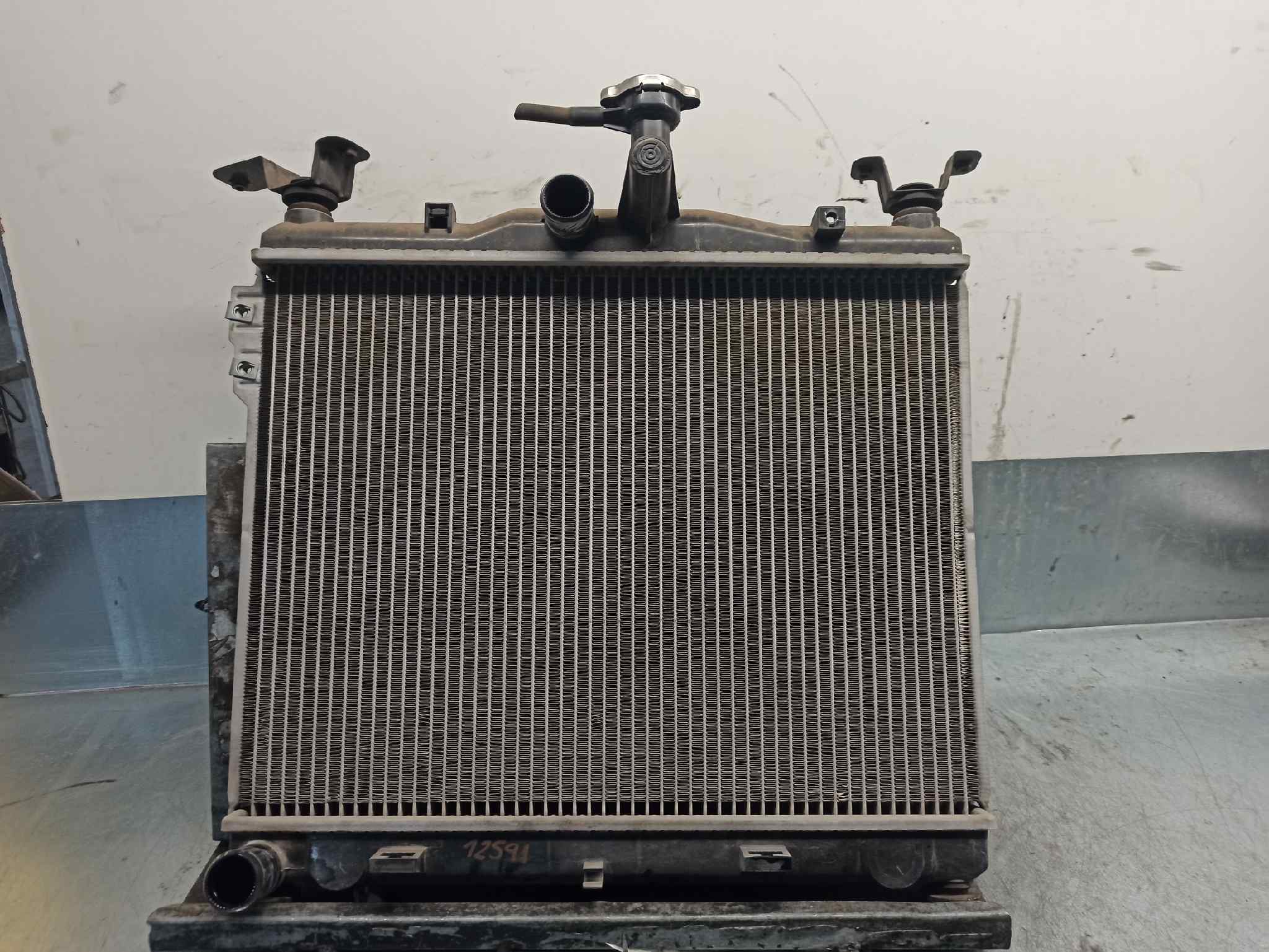 Water radiator HYUNDAI GETZ (TB) 1.1 7199837 | B-Parts