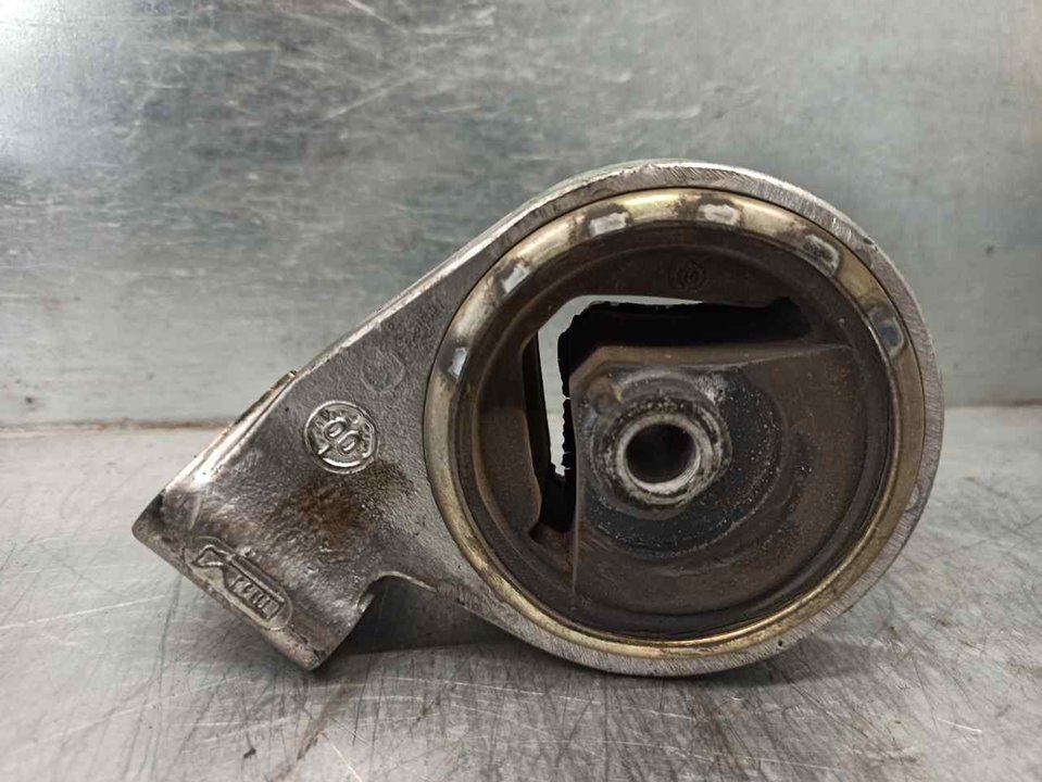 Engine mount VOLVO V40 Estate (645) 1.8 i 9750225 | B-Parts