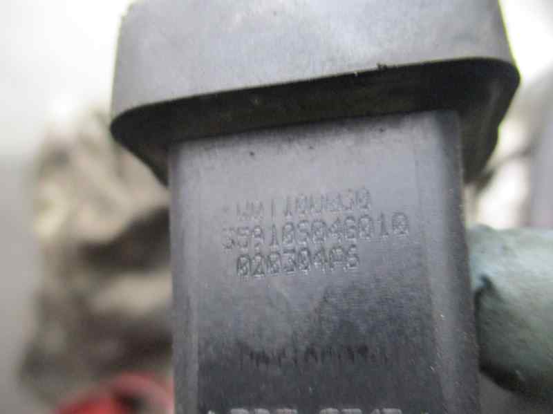 Switch LAND ROVER DISCOVERY II (L318) 2.5 Td5 4x4 5045844 | B-Parts