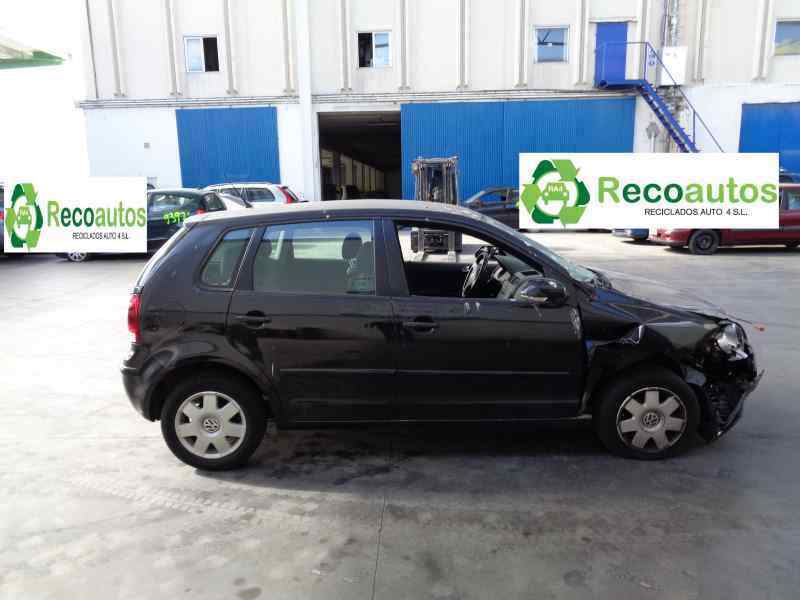 Rear parcel shelf VW POLO (9N_) 1.4 TDI | B-Parts