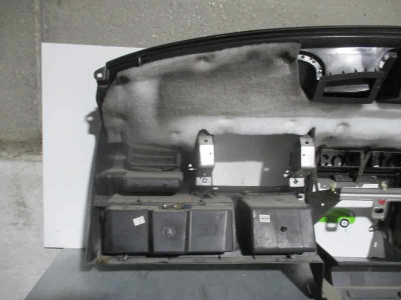 Tableau de bord LAND ROVER FREELANDER I (L314) 2.0 Td4 4x4 2115535 | B ...