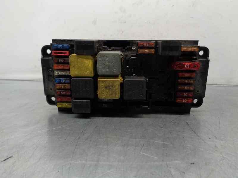 Fuse box MERCEDES-BENZ C-CLASS (W203) C 220 CDI (203.006) 2035451701 ...