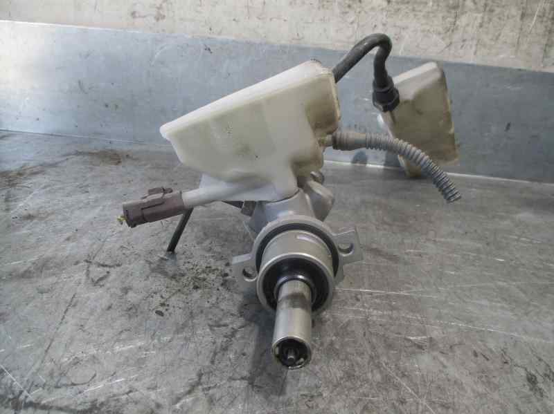 Brake master cylinder PEUGEOT 307 (3A/C) 1.6 16V 7050431 | B-Parts