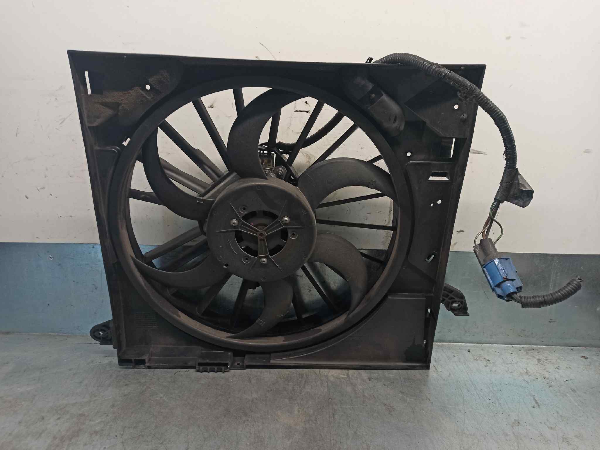 Radiator fan JAGUAR S-TYPE II (X200) 2.7 D 7220712 | B-Parts