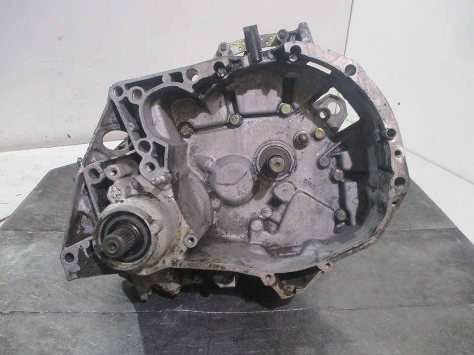 Manual gearbox RENAULT RAPID Box Body/MPV (F40_, G40_) 1.4 (F402 ...