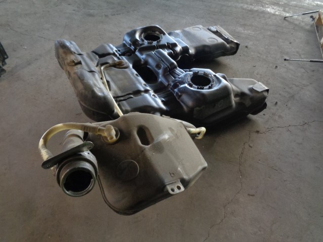 Fuel tank AUDI Q7 (4LB) 3.0 TDI quattro 9710863 | B-Parts