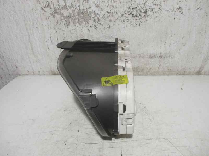 Instrument cluster VOLVO V40 Estate (645) 1.9 DI 6113976 | B-Parts