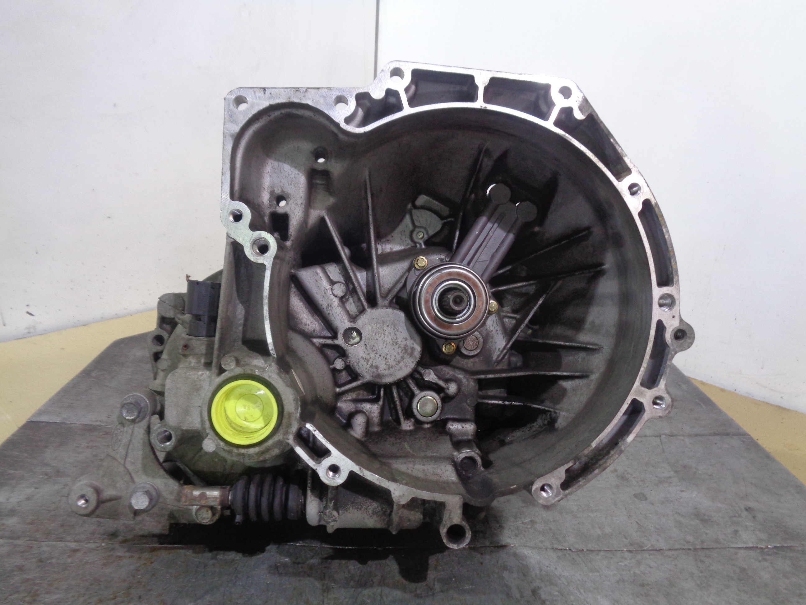 Caixa velocidades manual FORD FIESTA IV (JA_, JB_) 1.3 i 12530008 | B-Parts