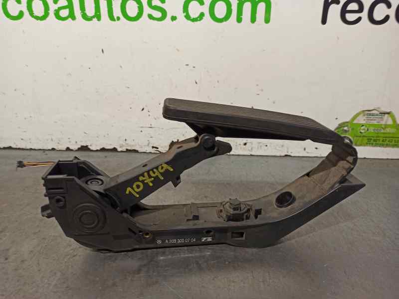 Pedal MERCEDES-BENZ C-CLASS (W203) C 180 Kompressor (203.046) 5564673 ...