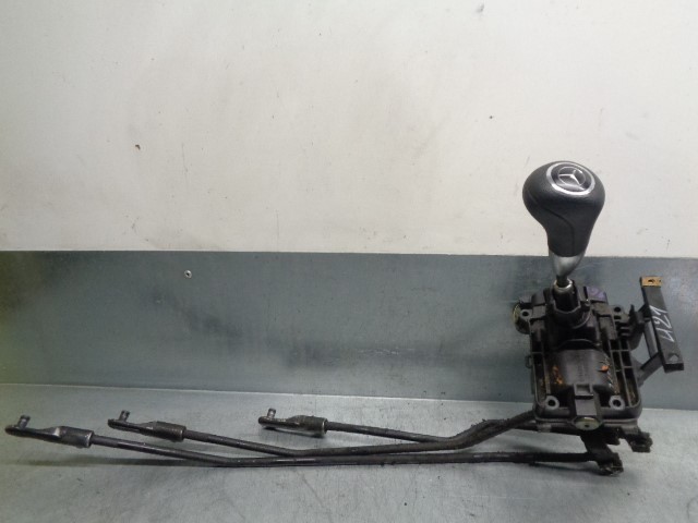 Manual gearbox selector MERCEDES-BENZ C-CLASS (W202) C 250 Turbo-D (202 ...