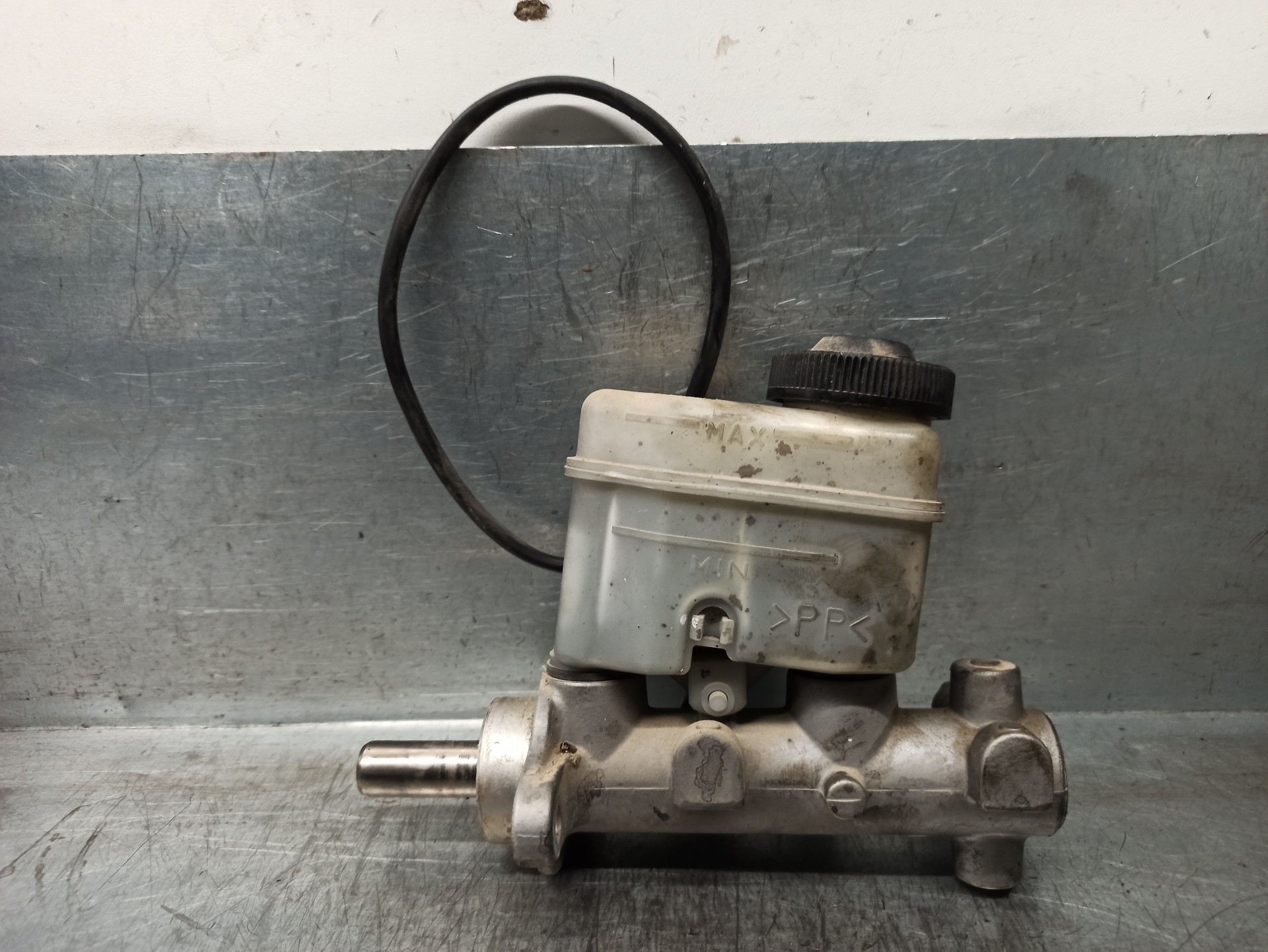 Brake master cylinder FORD RANGER (ER, EQ, R_) 2.5 TD 4x4 10660753 | B ...