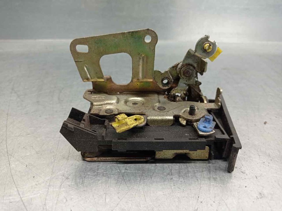Front left lock RENAULT SUPER 5 (B/C40_) 1.1 10102930 | B-Parts