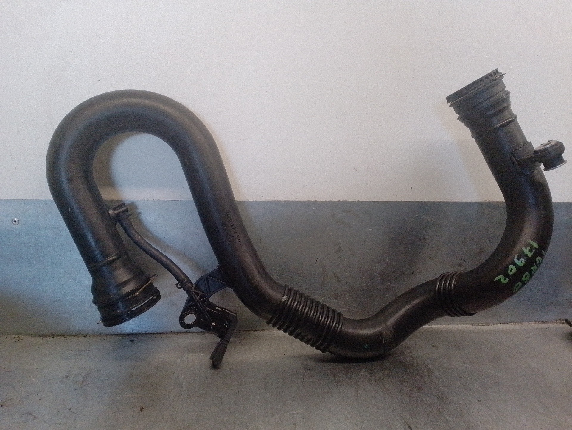 Tubo RENAULT SCÉNIC IV (J9_) 1.6 dCi 130 14505798 | B-Parts