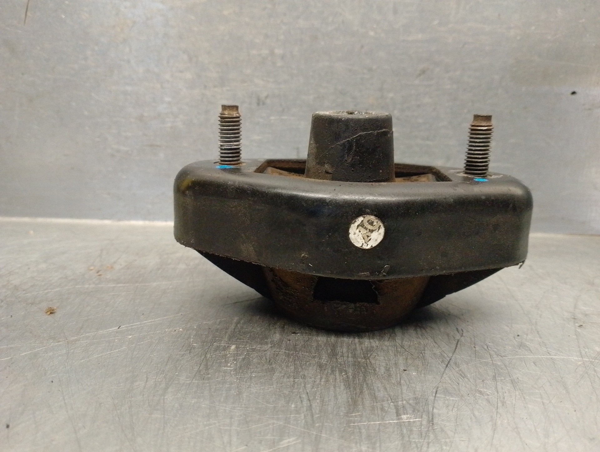 Engine mount TATA INDICA 1.4 16117309 | B-Parts