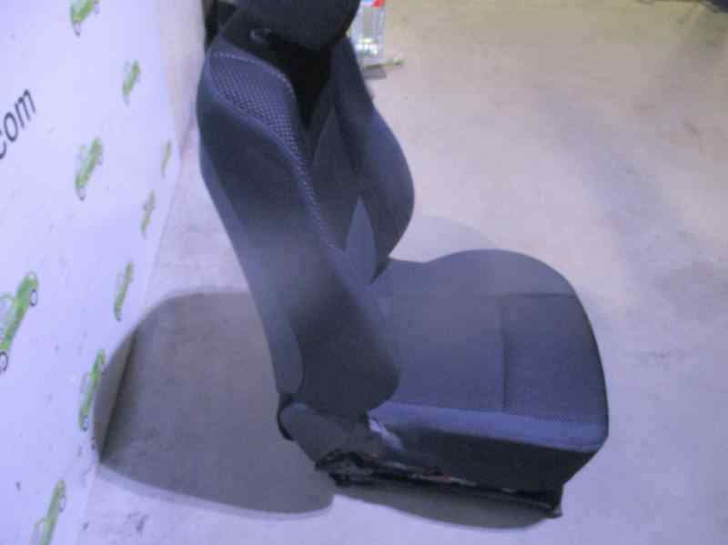 Left front seat HYUNDAI i30 (FD) 1.6 CRDi 2299019 | B-Parts