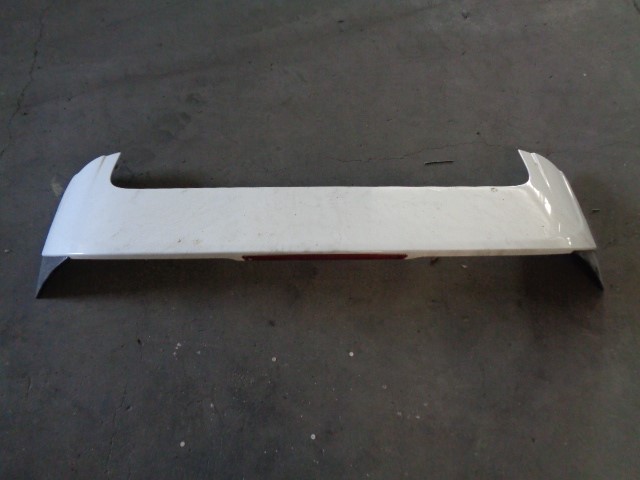 Aileron arrière FORD FOCUS III 1.5 TDCi 10125942 | B-Parts