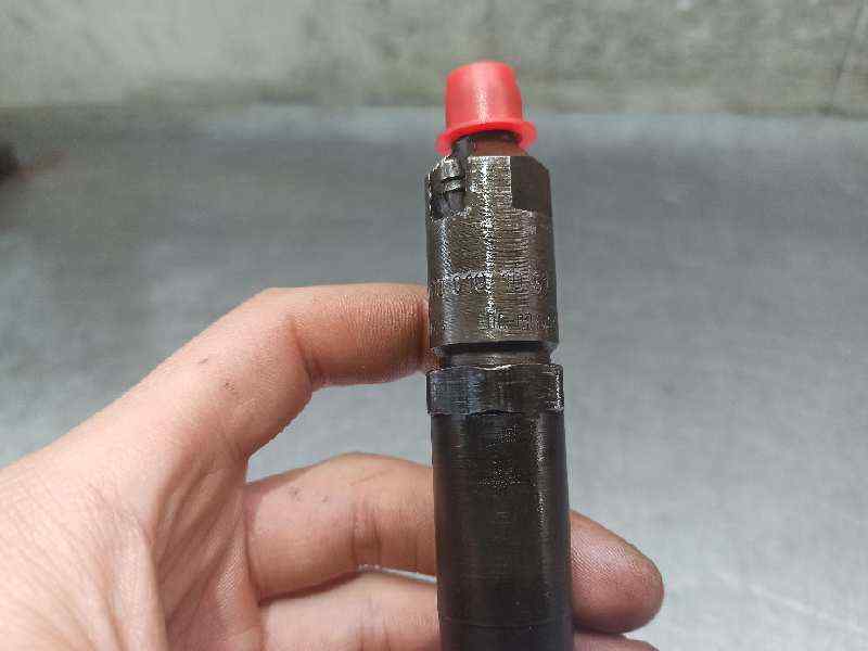 Injector MERCEDES-BENZ C-CLASS (W202) C 220 D (202.121) 6994734 | B-Parts