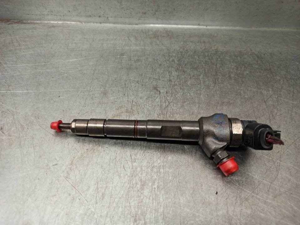 Injector SEAT LEON (5F1) 1.6 TDI 10517151 | B-Parts