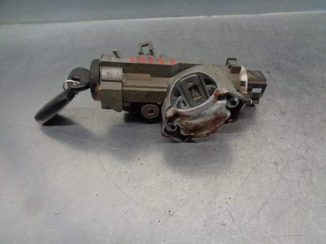 Ignition barrel FORD RANGER (ET) 2.5 TDCi 4x4 8826564 | B-Parts