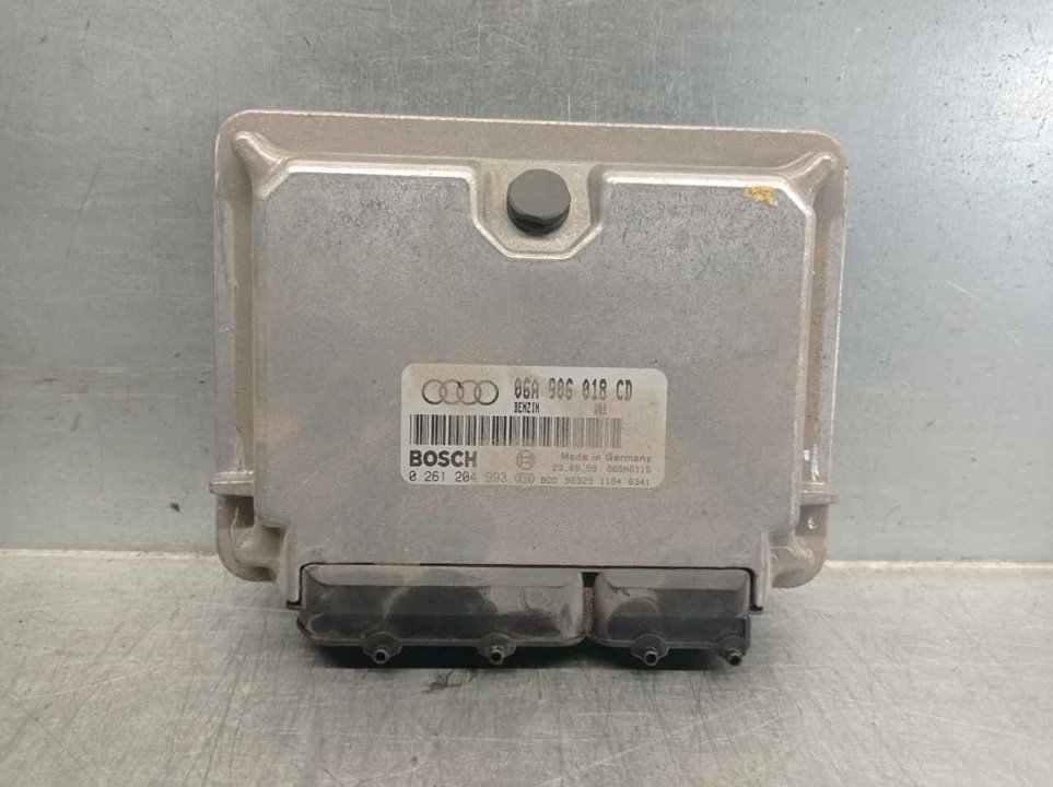 Engine control unit (ECU) AUDI A3 (8L1) 1.8 9300948 | B-Parts