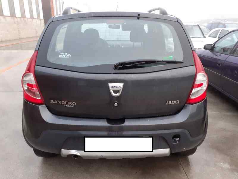 Piloto trasero derecho DACIA SANDERO 1.5 dCi 8200734824 | B-Parts