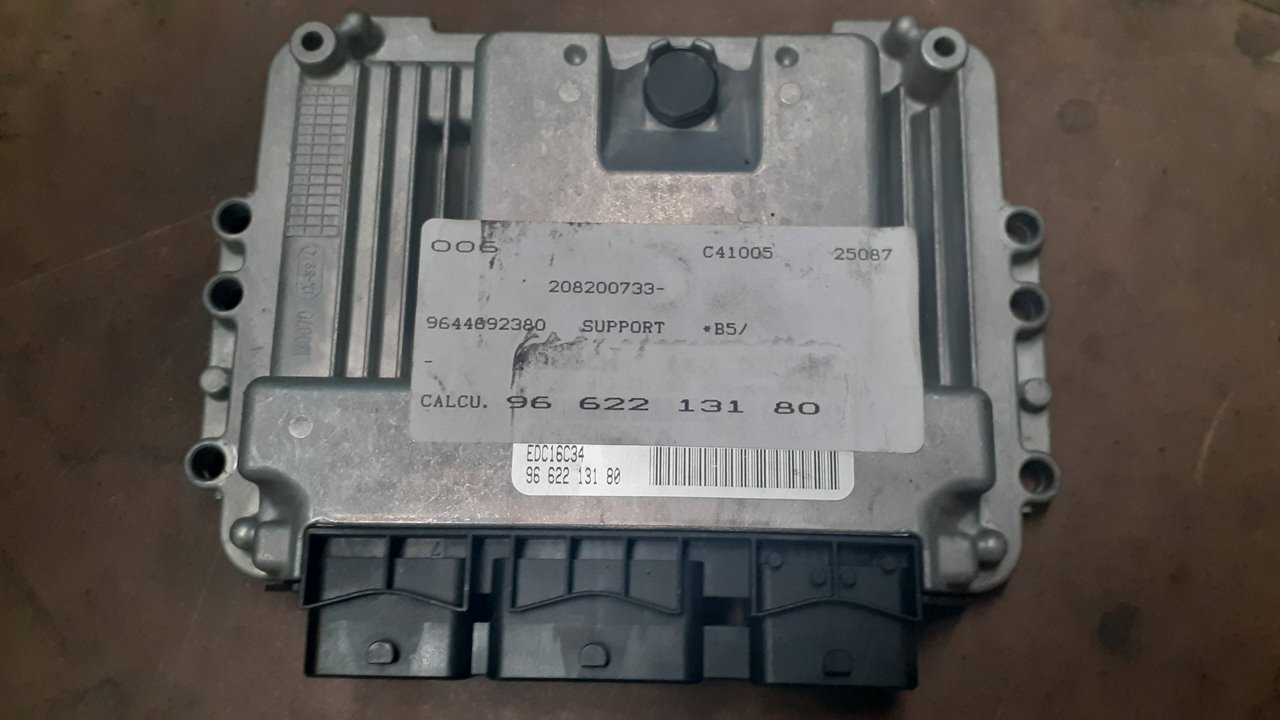 Engine control unit (ECU) CITROËN C4 I (LC_) 1.6 HDi 2252351 | B-Parts