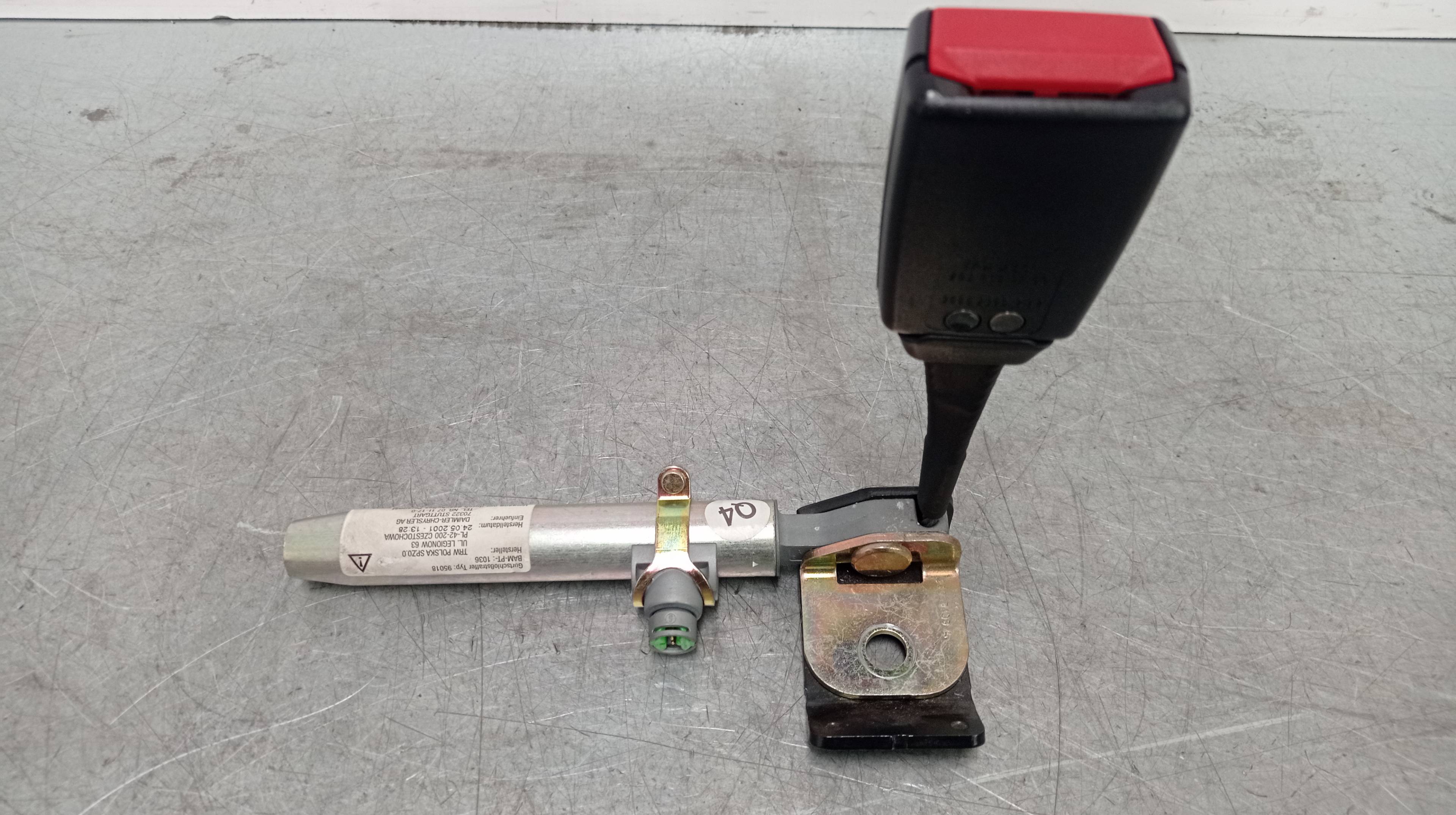 Seat buckle MERCEDES-BENZ C-CLASS (W203) C 220 CDI (203.006) 14220568 | B-Parts