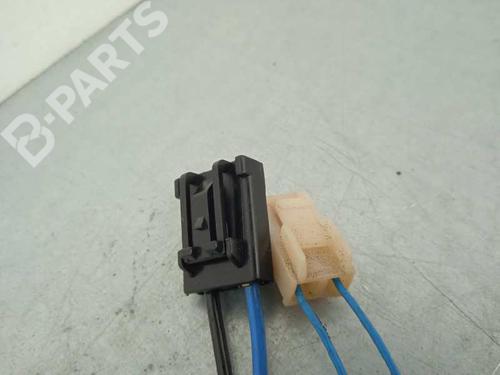 Fuel pump MERCEDES-BENZ C-CLASS (W203) C 220 CDI (203.006) 8690907 | B ...