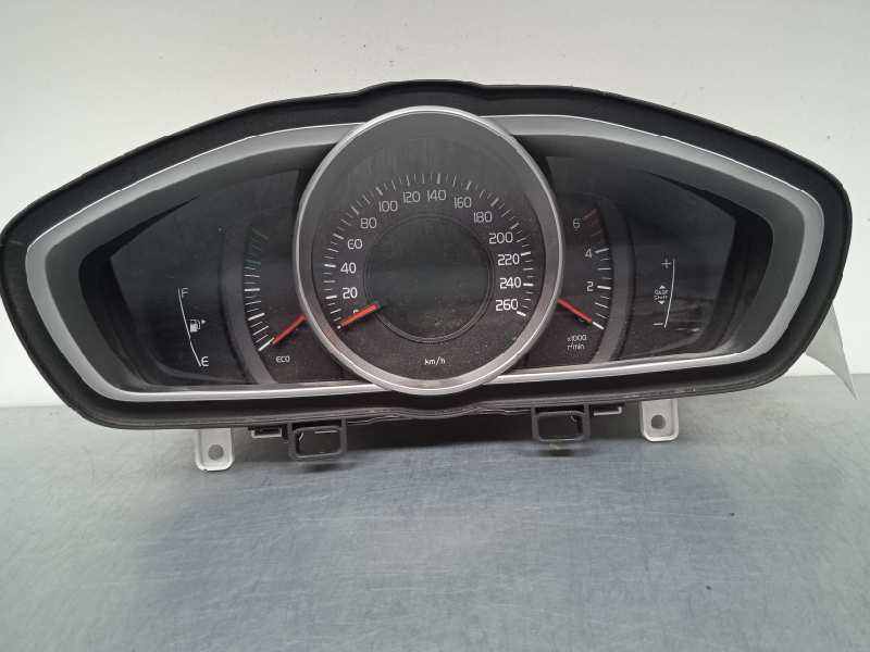 Instrument cluster VOLVO V40 Hatchback (525) 7234108 | B-Parts