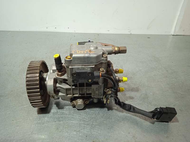 Injection pump VW POLO (9N_) 1.9 SDI 6810611 | B-Parts