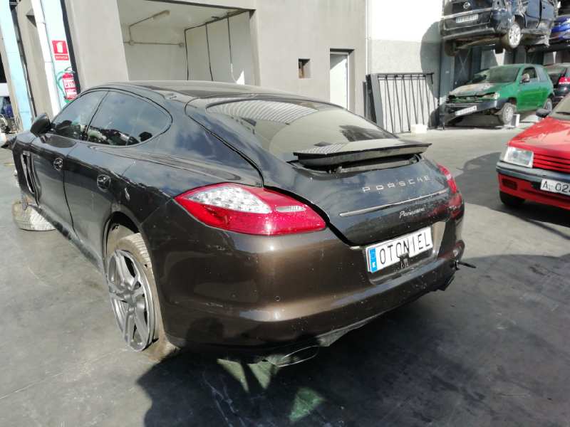 Rear wiper motor PORSCHE PANAMERA (970) 3.0 D 97062808000 | B-Parts