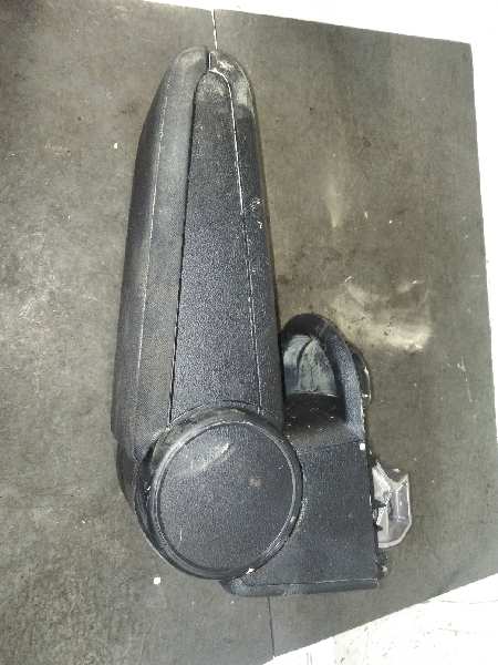 Armrest / Center console VW BEETLE (5C1, 5C2) 1.6 TDI 7162411 | B-Parts