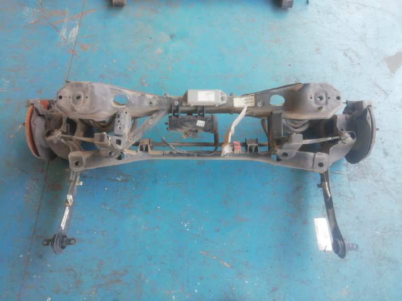 Rear axle VOLVO S40 II (544) 2.4 2431738 | B-Parts