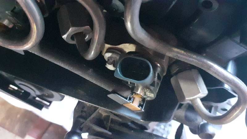 Injector BMW 5 (F10) 9965299 | B-Parts