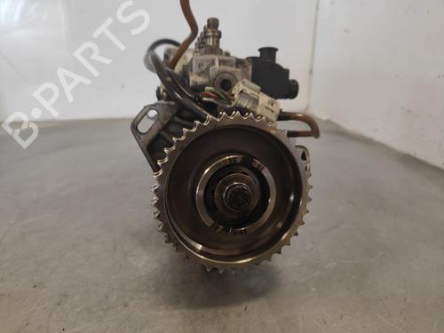 Injection pump MERCEDES-BENZ C-CLASS (W202) C 250 Turbo-D (202.128 ...