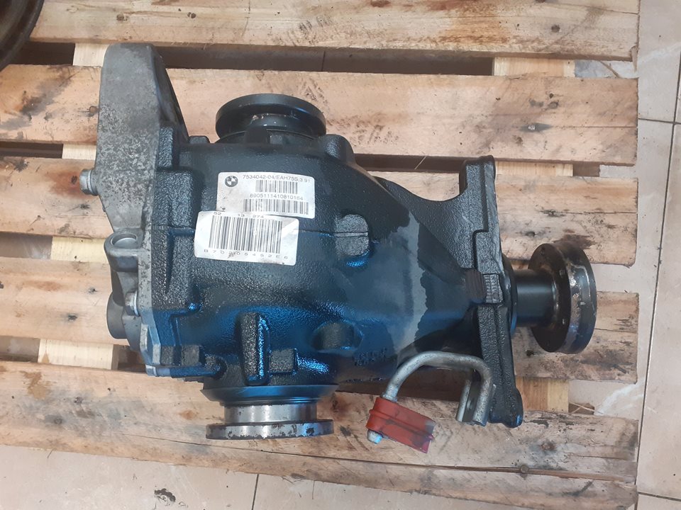 Rear differential BMW 6 (E63) 630 i 9739354 | B-Parts