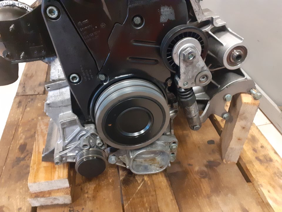 Engine AUDI A4 B6 (8E2) 1.9 TDI 9178888 | B-Parts