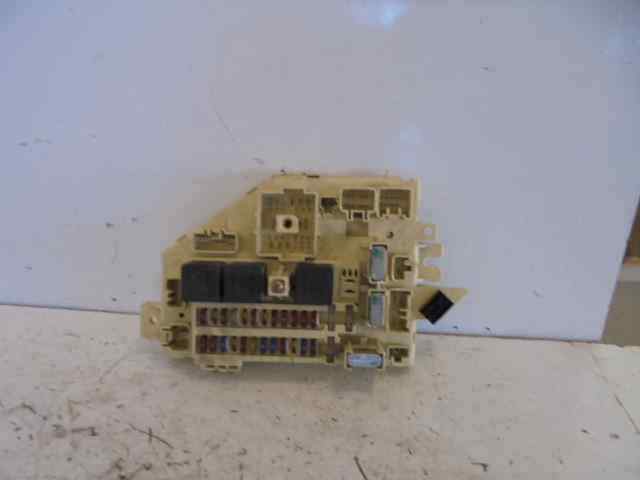 Fuse box JEEP CHEROKEE (XJ) 2.5 TD 4x4 6011232 | B-Parts