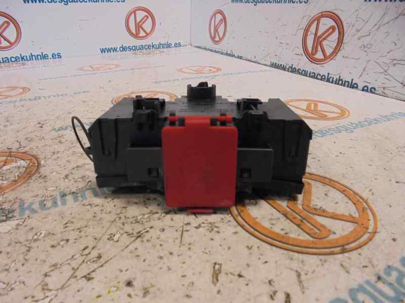 Fuse box MERCEDES-BENZ SLK (R171) 200 Kompressor (171.442) 4867041 | B ...