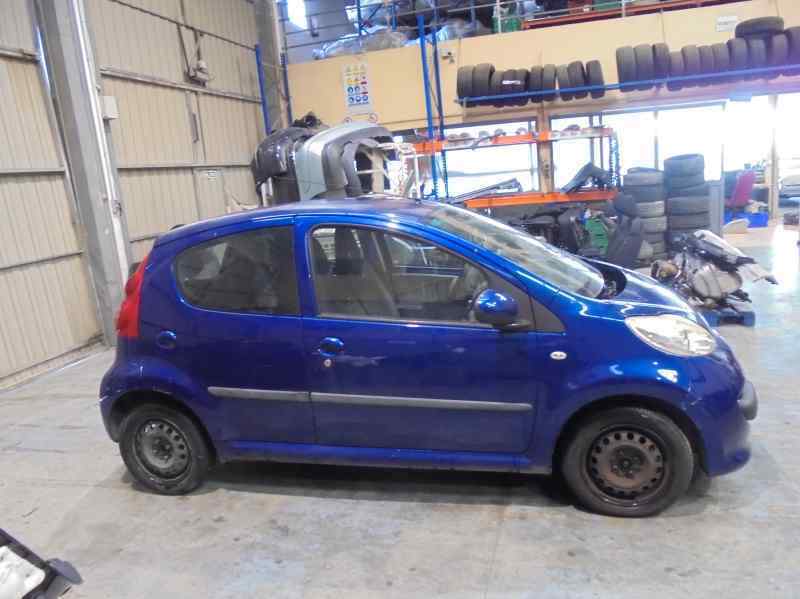 Tailgate lock PEUGEOT 107 (PM_, PN_) 1.4 HDi 4897225 | B-Parts