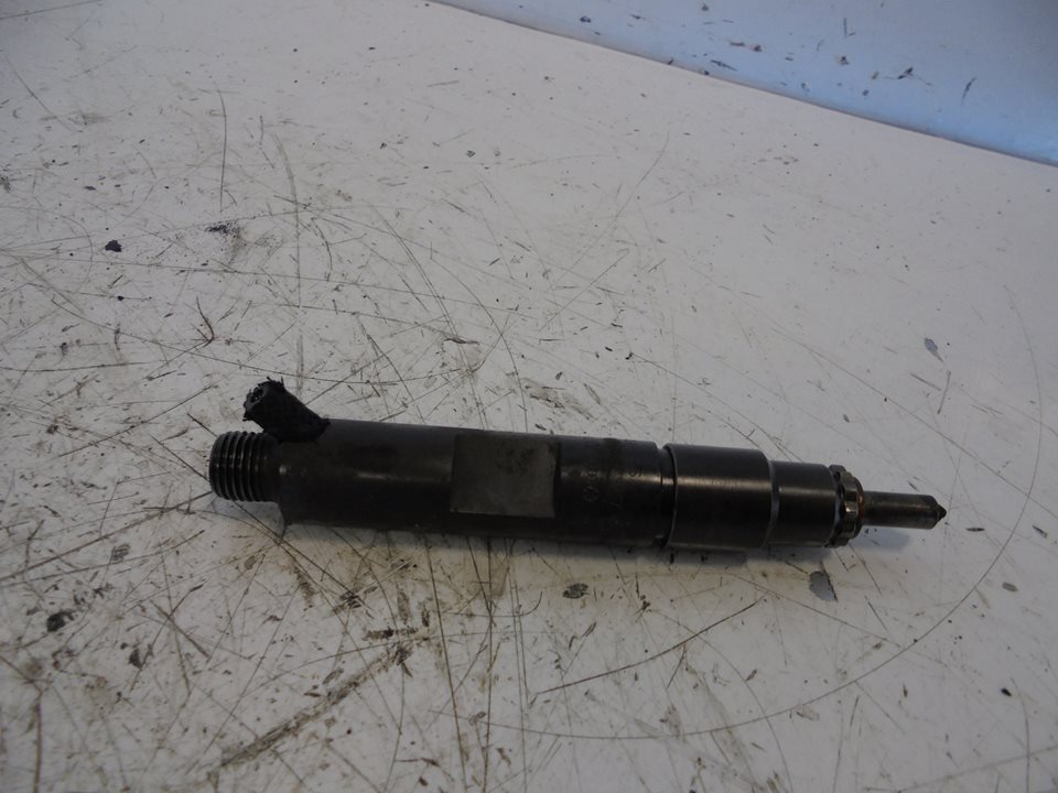 Injector VW TRANSPORTER T4 Van (70A, 70H, 7DA, 7DH) 2.5 TDI 6975531 | B ...