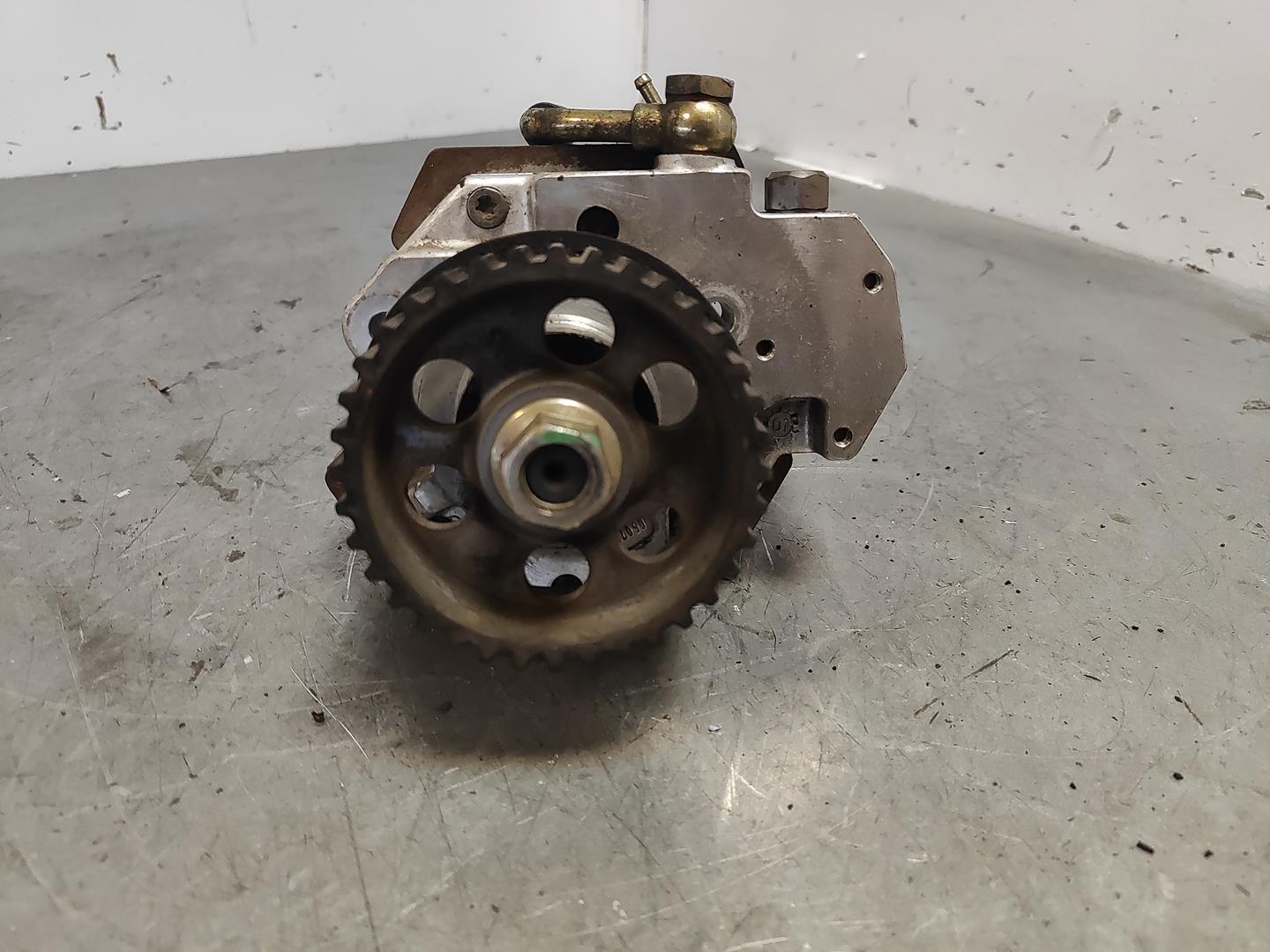 Injection pump CHRYSLER VOYAGER IV (RG, RS) 2.5 CRD 17870741 | B-Parts