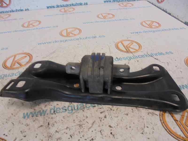 Engine mount MERCEDES-BENZ C-CLASS (W202) C 250 Turbo-D (202.128 ...