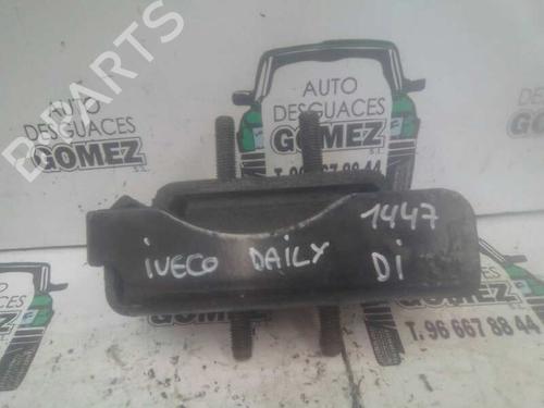 Engine mount IVECO DAILY IV Van 12925112 | B-Parts