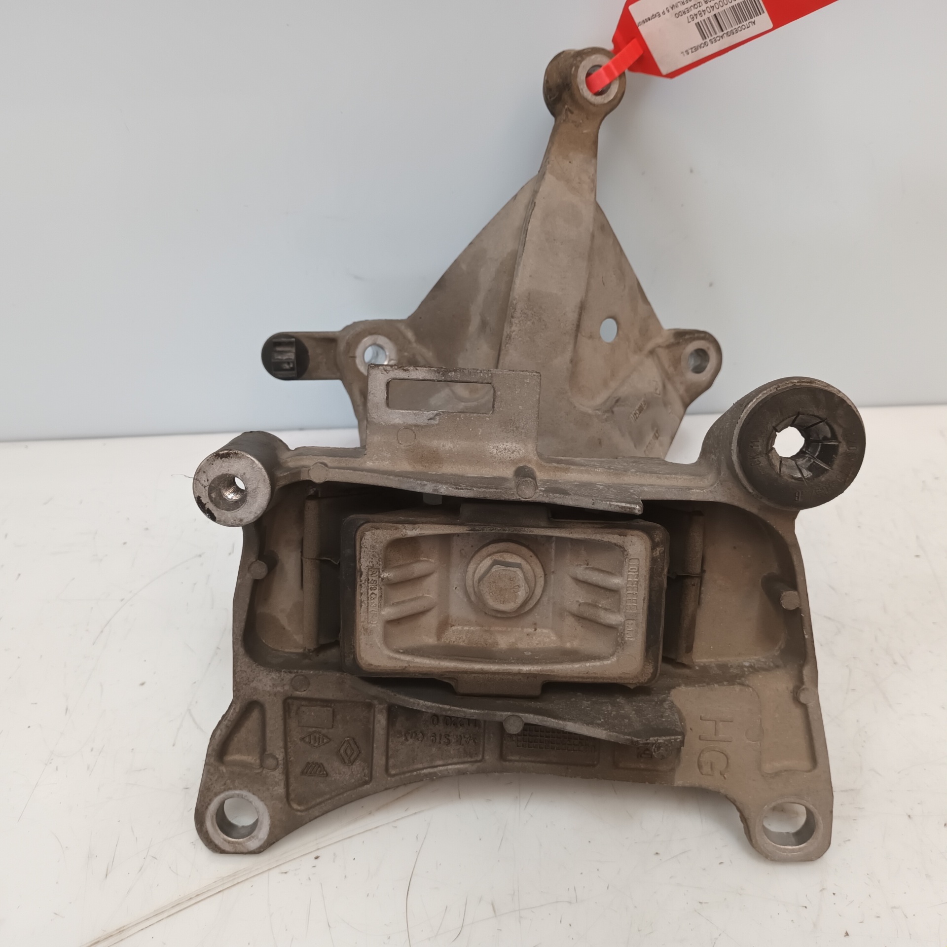 Engine mount RENAULT MEGANE III Hatchback (BZ0/1_, B3_) 1.5 dCi ...