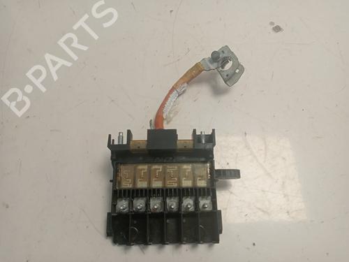 Fuse box RENAULT MEGANE IV Hatchback (B9A/M/N_) 1.2 TCe 100 (B9MS ...